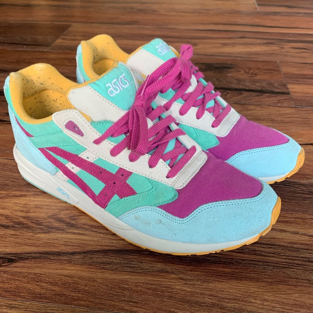Lily Brown X Asics Gel Saga Rare - Gem